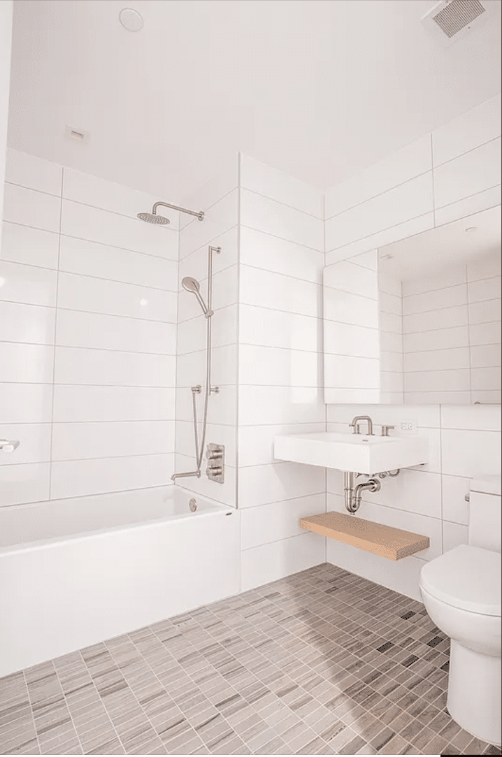 98 Front, 7C | The LX Collection